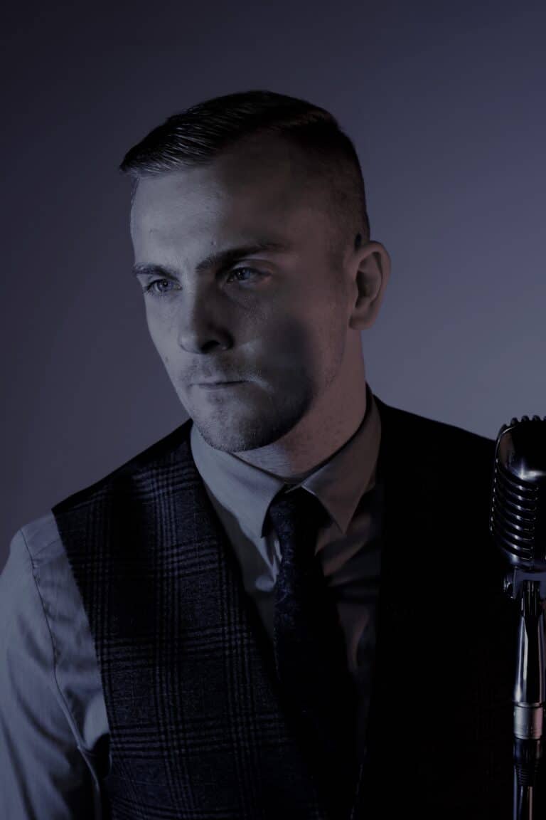 Gareth McKenzie - Entertainment Agency Bolton | CREEME