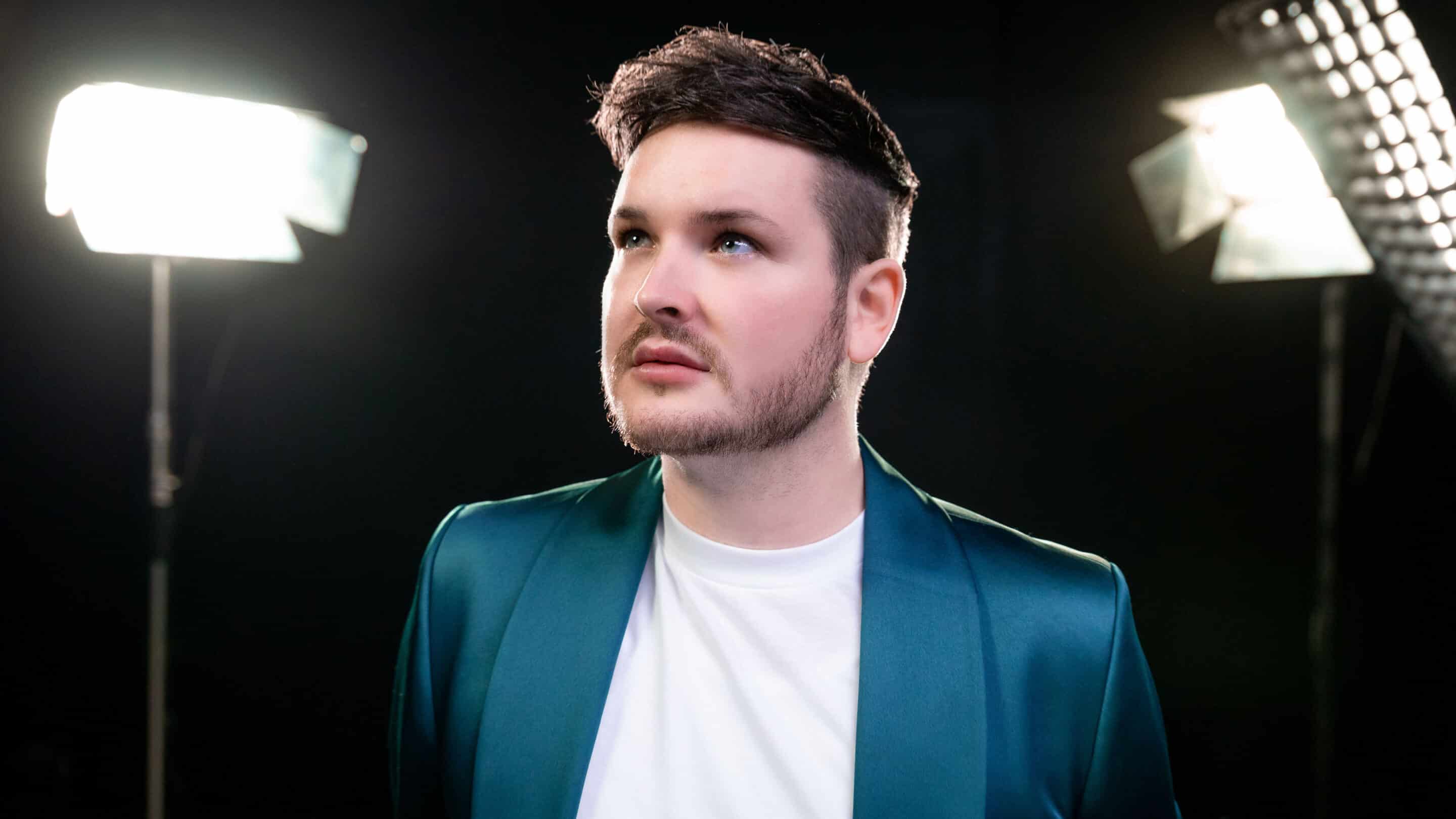 Thomas William - Entertainment Agency Bolton | CREEME